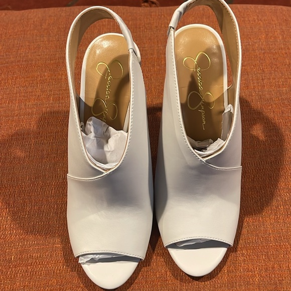 Jessica Simpson | Shoes | Jessica Simpson Peek A Boo Toe Off White ...